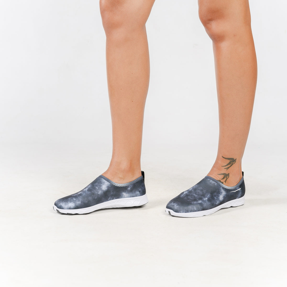 SHOP WOMEN – Wave Runner Sport